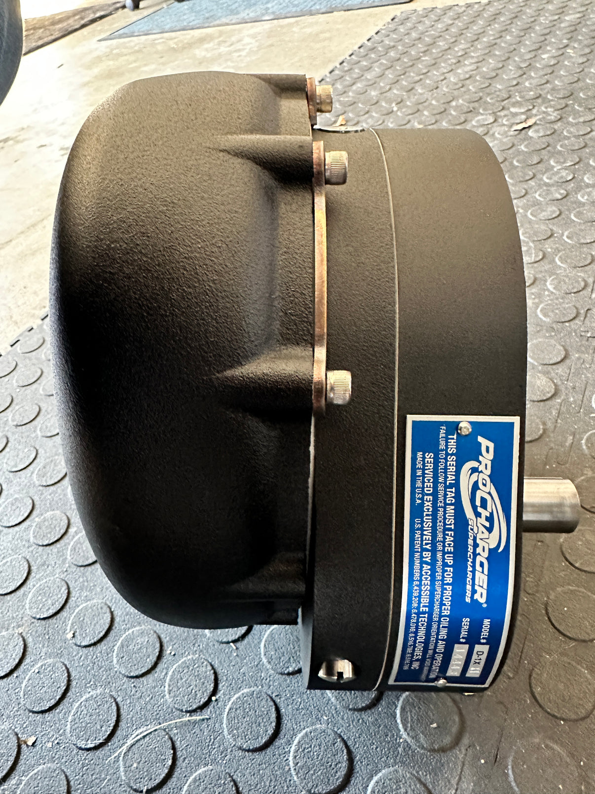 D1X Procharger- Reverse Rotation w/Helical Gearset, Black – moorethrottle